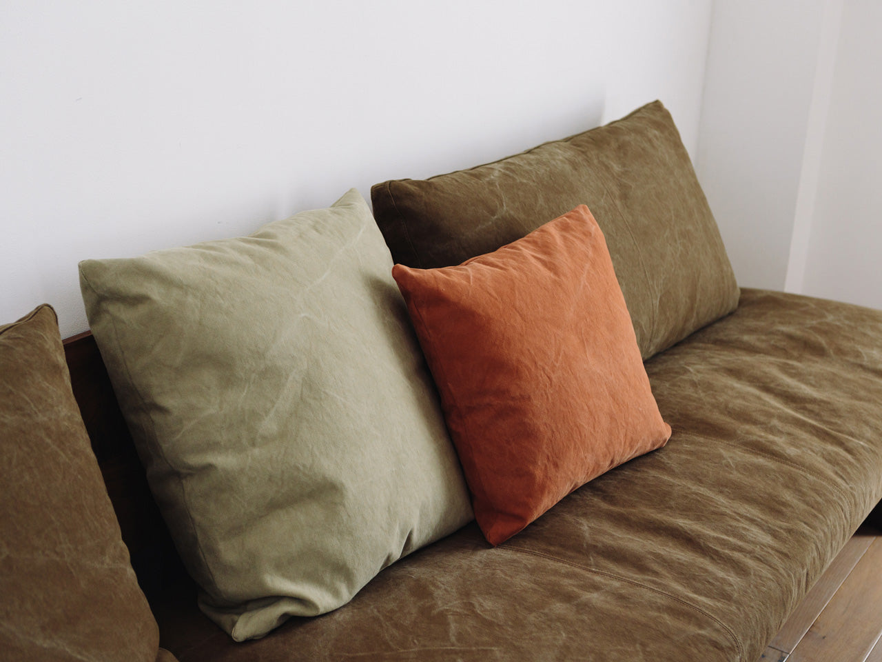 Cushion L cover - Hiromatsu Woodworks