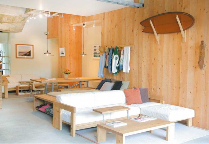 BAREFOOT Surfboard Rack - Hiromatsu Woodworks